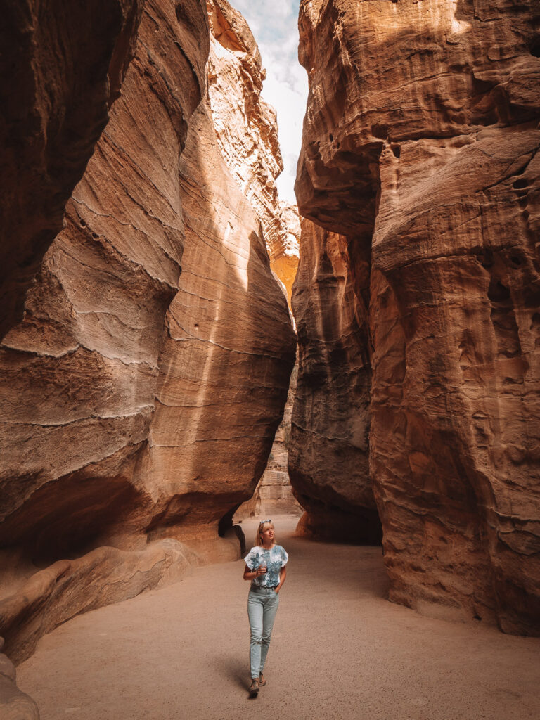 10 Essential Tips for Visiting Petra - Maria Aarup